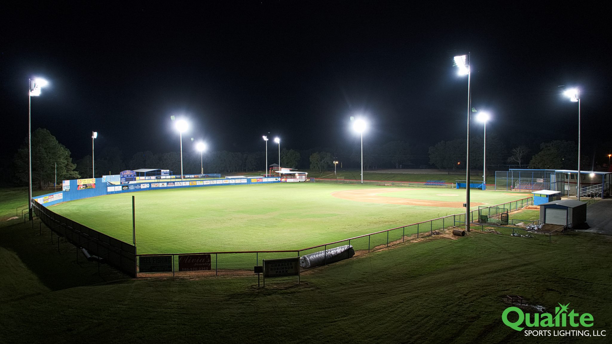 Silo Public Schools - Qualite Sports Lighting